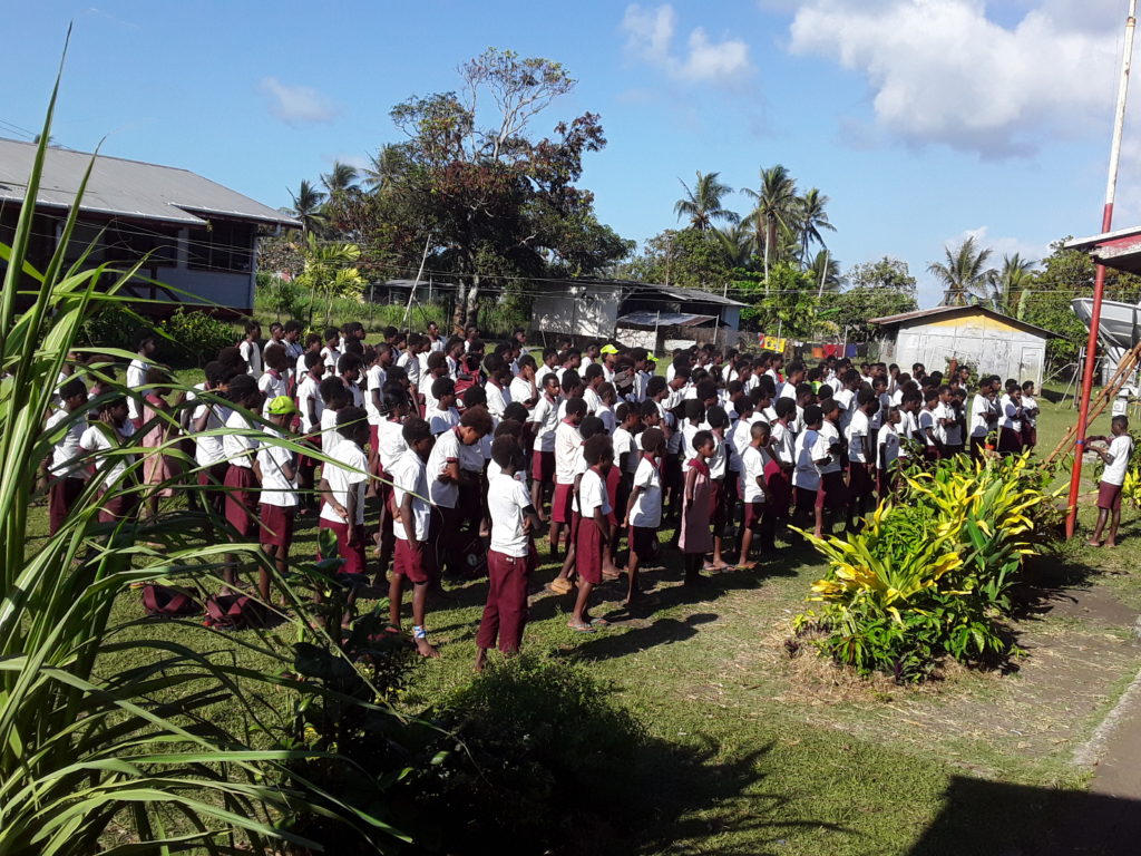 School Papua New Guinea - Missionaries of the Sacred Heart