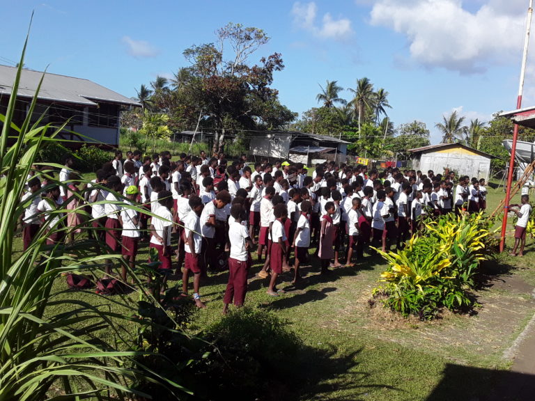 School Papua New Guinea - Missionaries of the Sacred Heart
